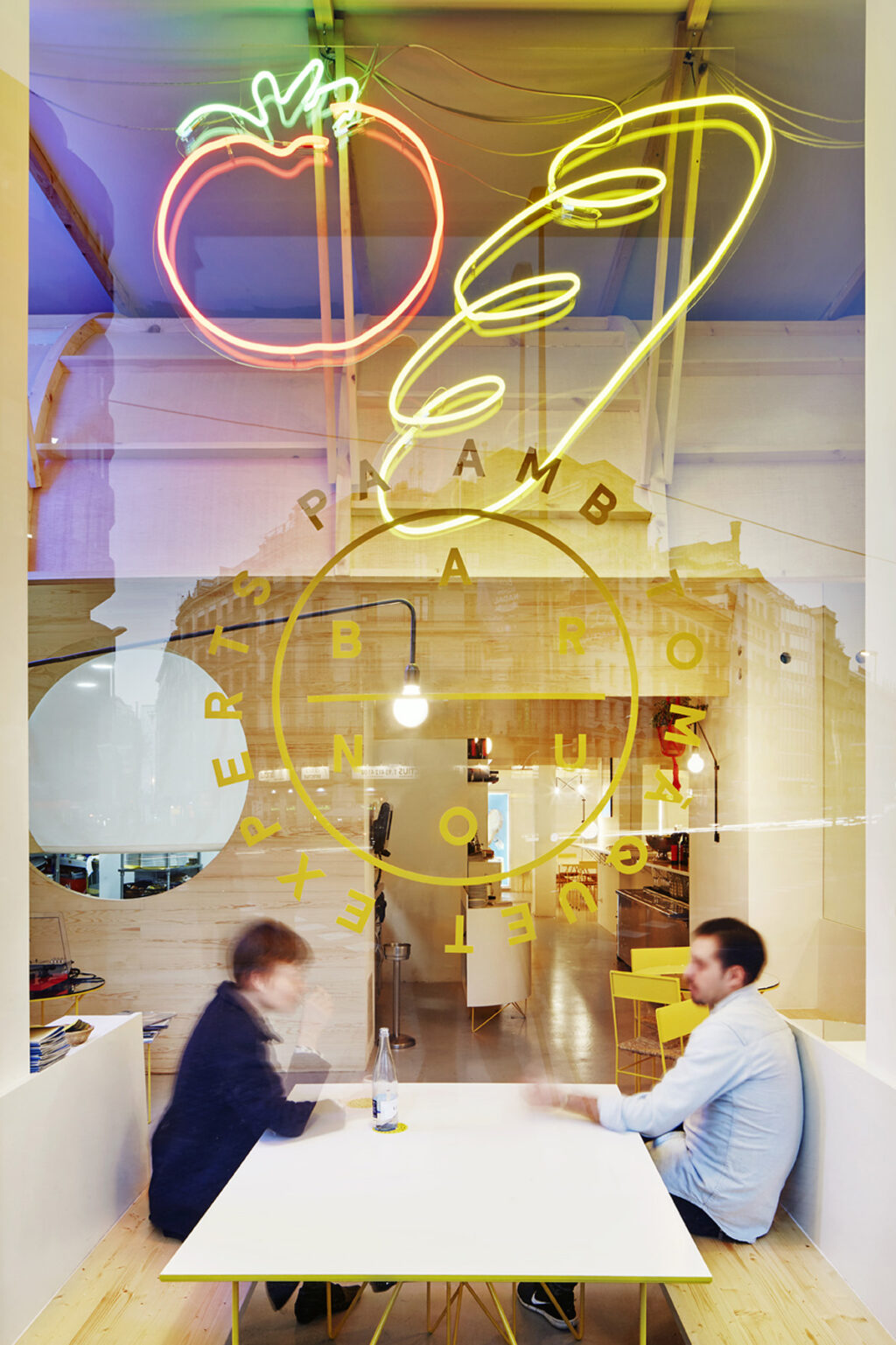 MAIO > Bar Nou | HIC