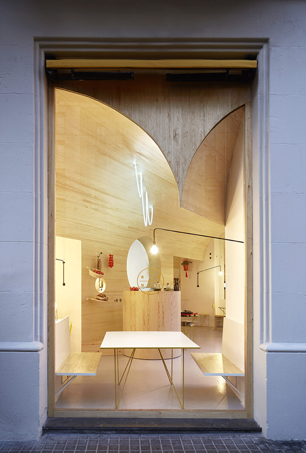 MAIO > Bar Nou | HIC