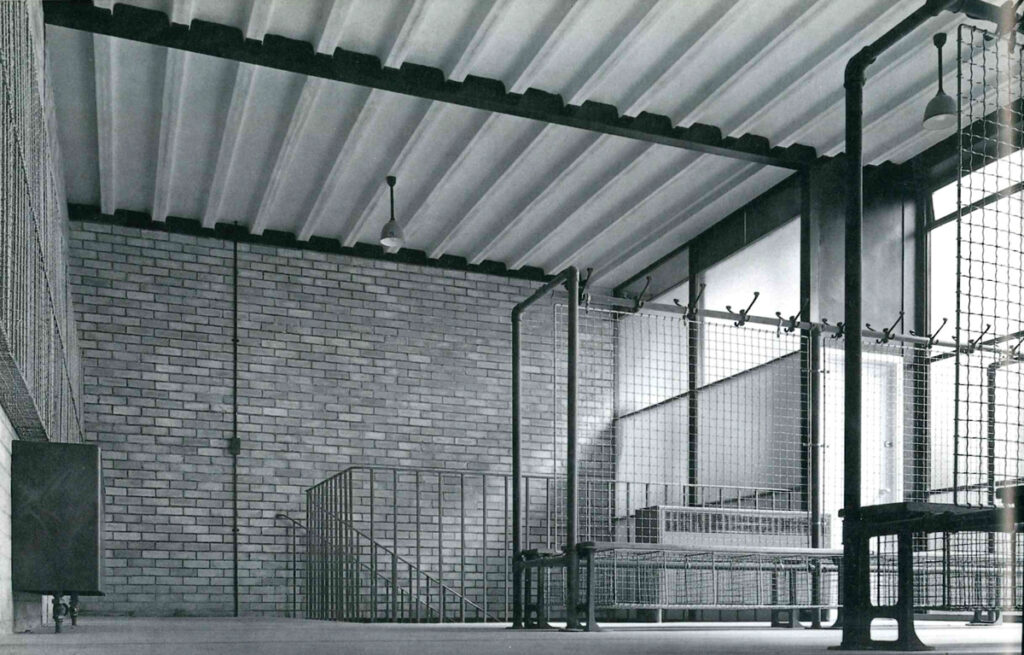 Alison and Peter Smithson > Hunstanton School | HIC