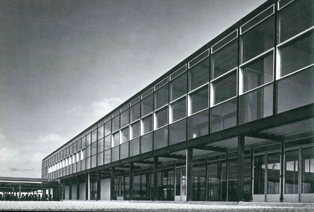 Alison and Peter Smithson > Hunstanton School | HIC