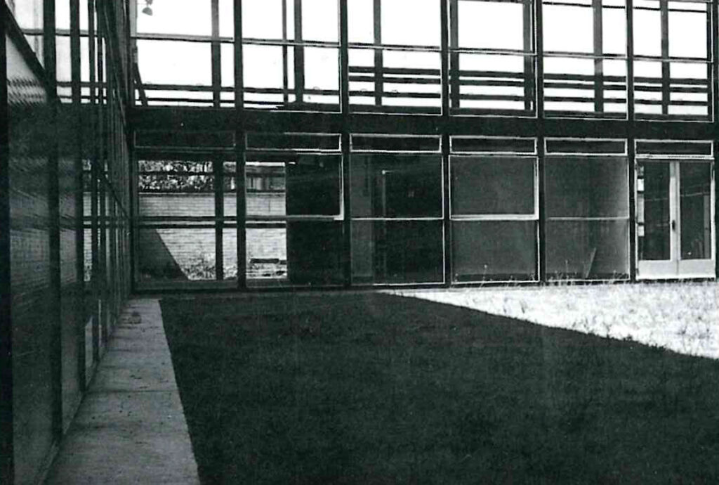 Alison and Peter Smithson > Hunstanton School | HIC