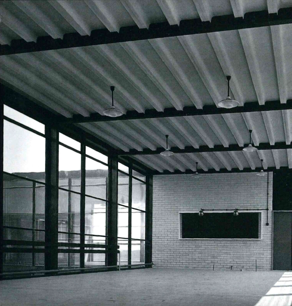 Alison and Peter Smithson > Hunstanton School | HIC