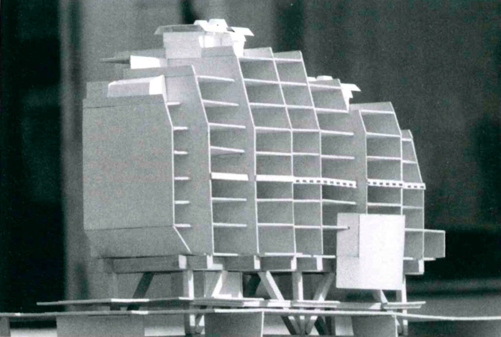 Edvard Ravnikar > Ferantov Garden Residential Complex | HIC