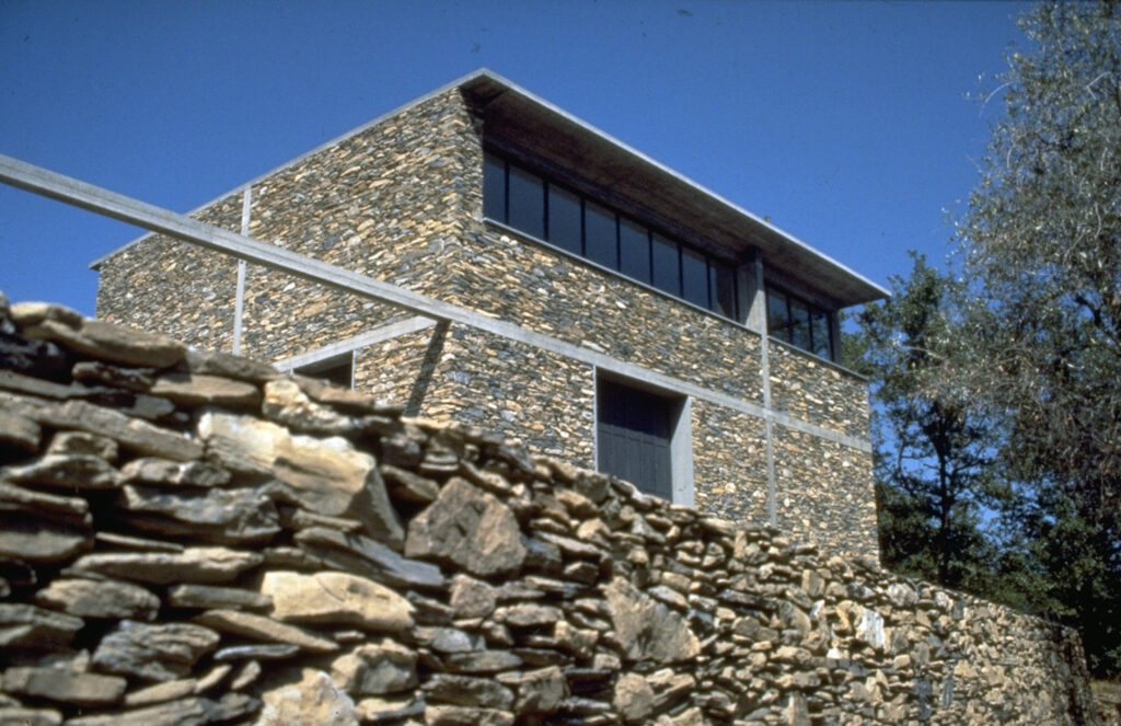 Herzog & de Meuron > Stone House | HIC