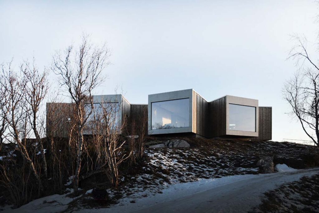 Think Architecture > House on a Rock | HIC