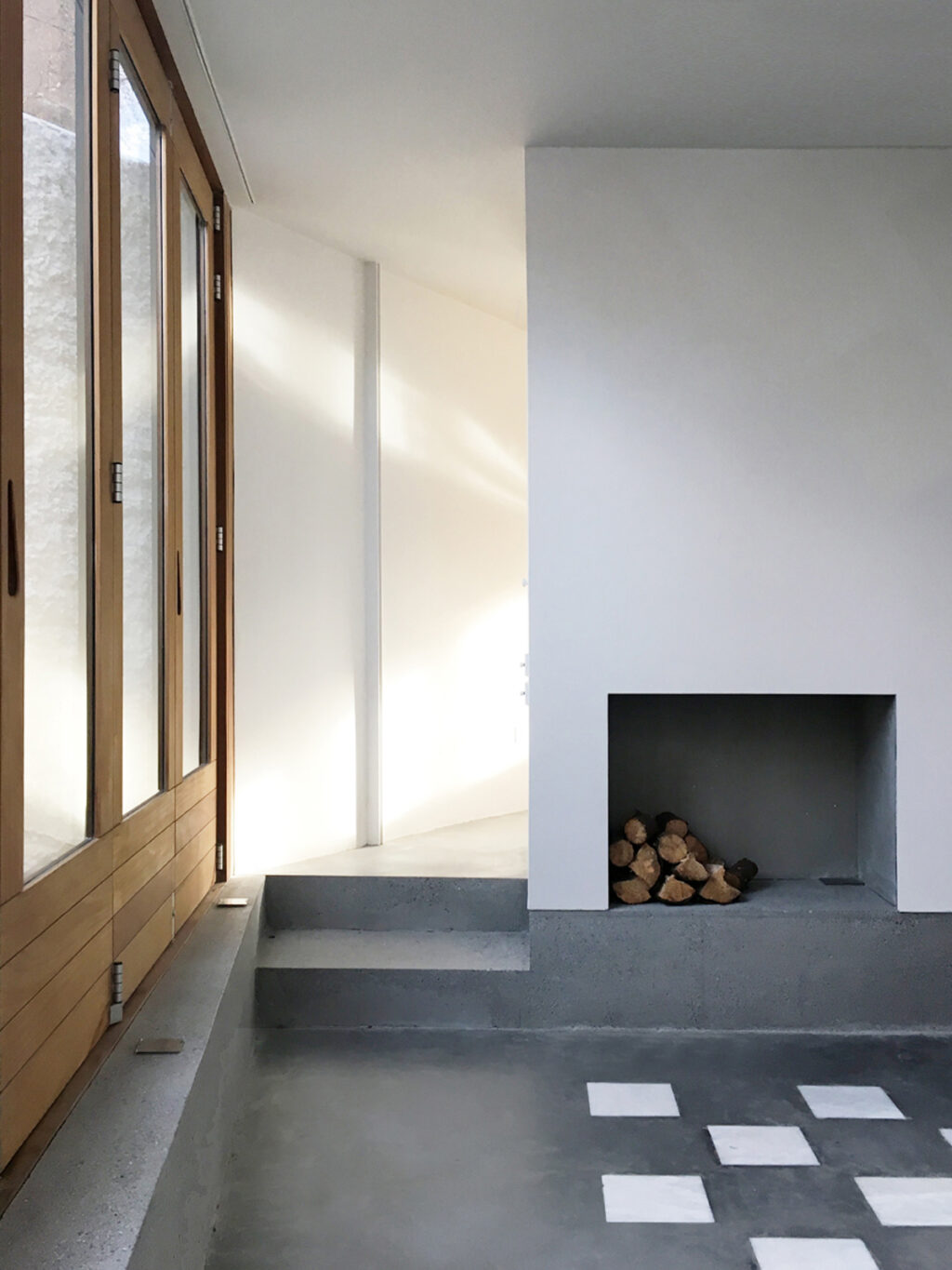 David Leech > A house in a garden | HIC