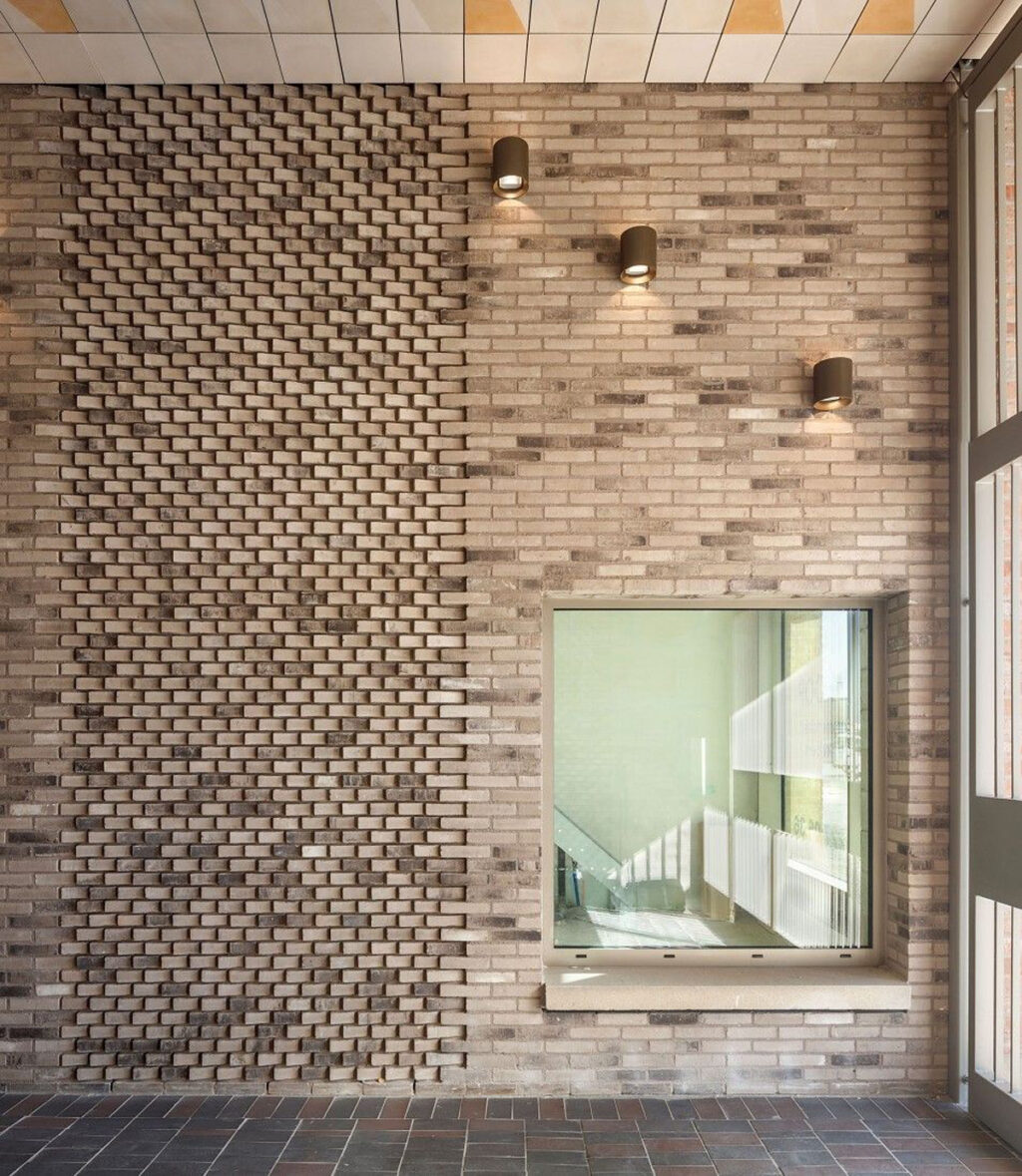 Sergison Bates architects > Harbour Building Antwerp | HIC