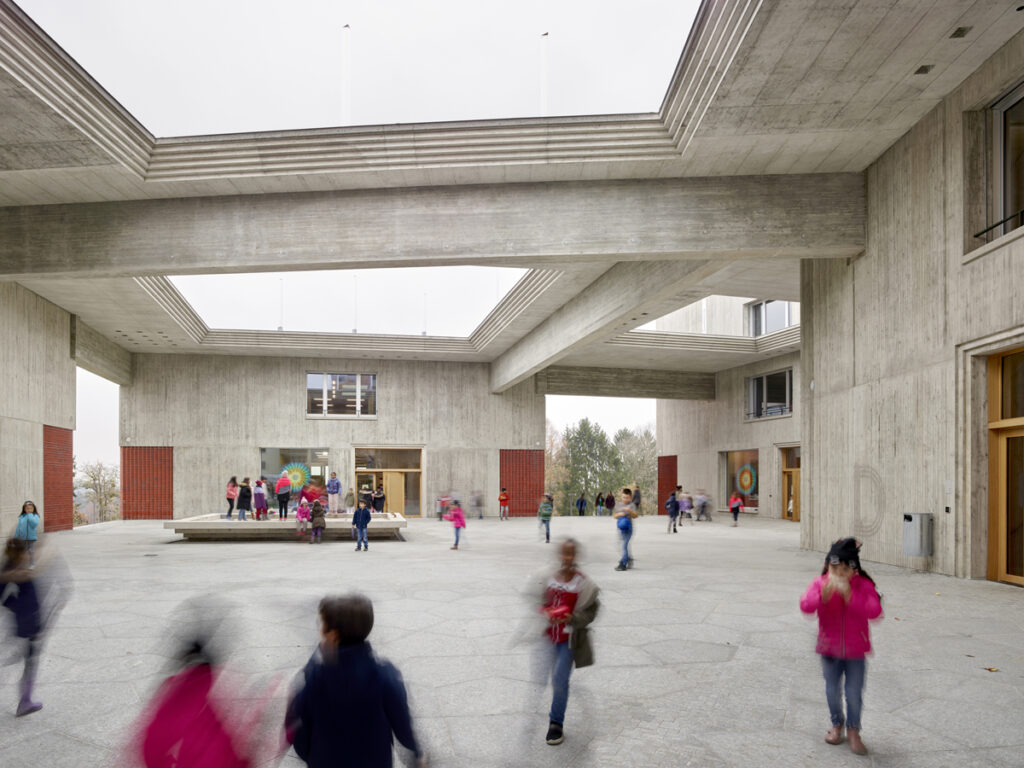 Adrian Streich > Schauenberg School | HIC