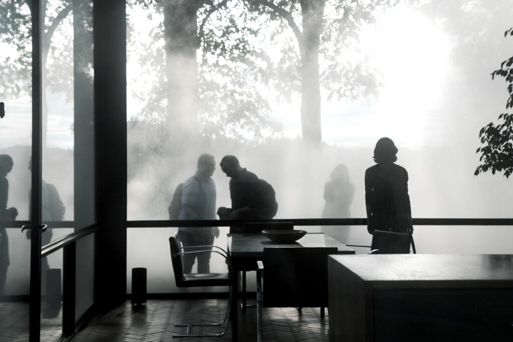 Philip Johnson > Glass House | HIC
