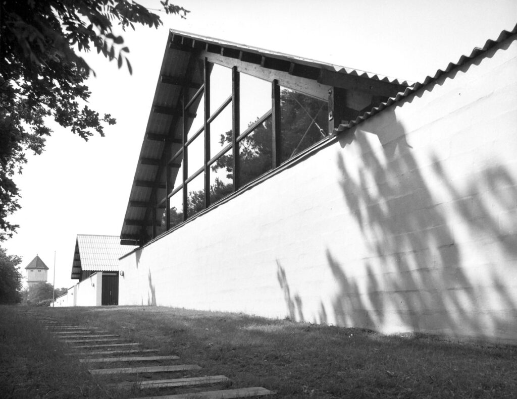 Inger & Johannes Exner > Hald Ege Kirke | HIC