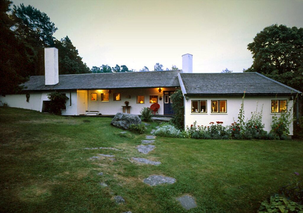Erik Gunnar Asplund > Summer House | HIC