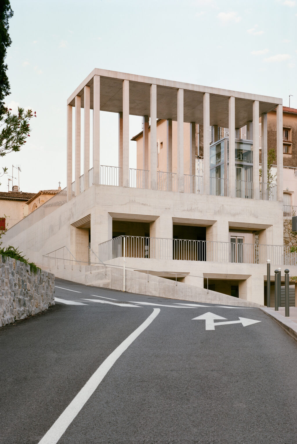 Atelier EGR > Biot Municipal Building Extension | HIC