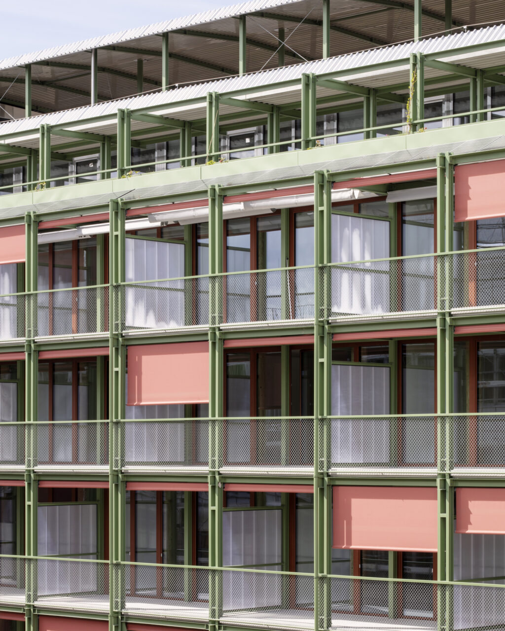 Esch Sintzel Architekten > Conversion of a Wine Storage into Housing | HIC