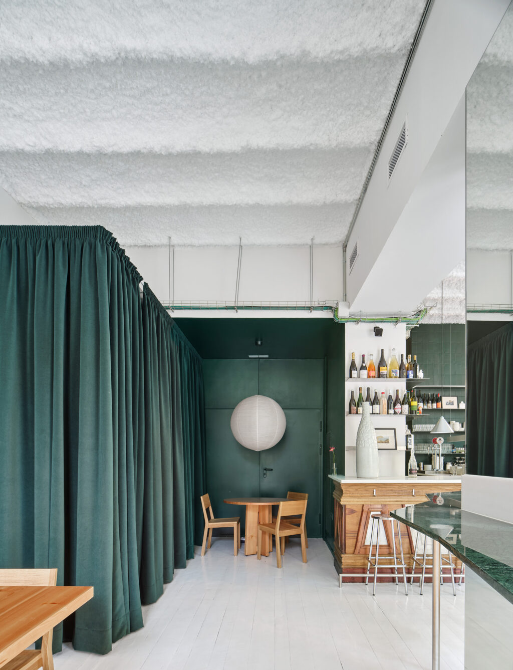 h3o > Tiberi Bar | HIC