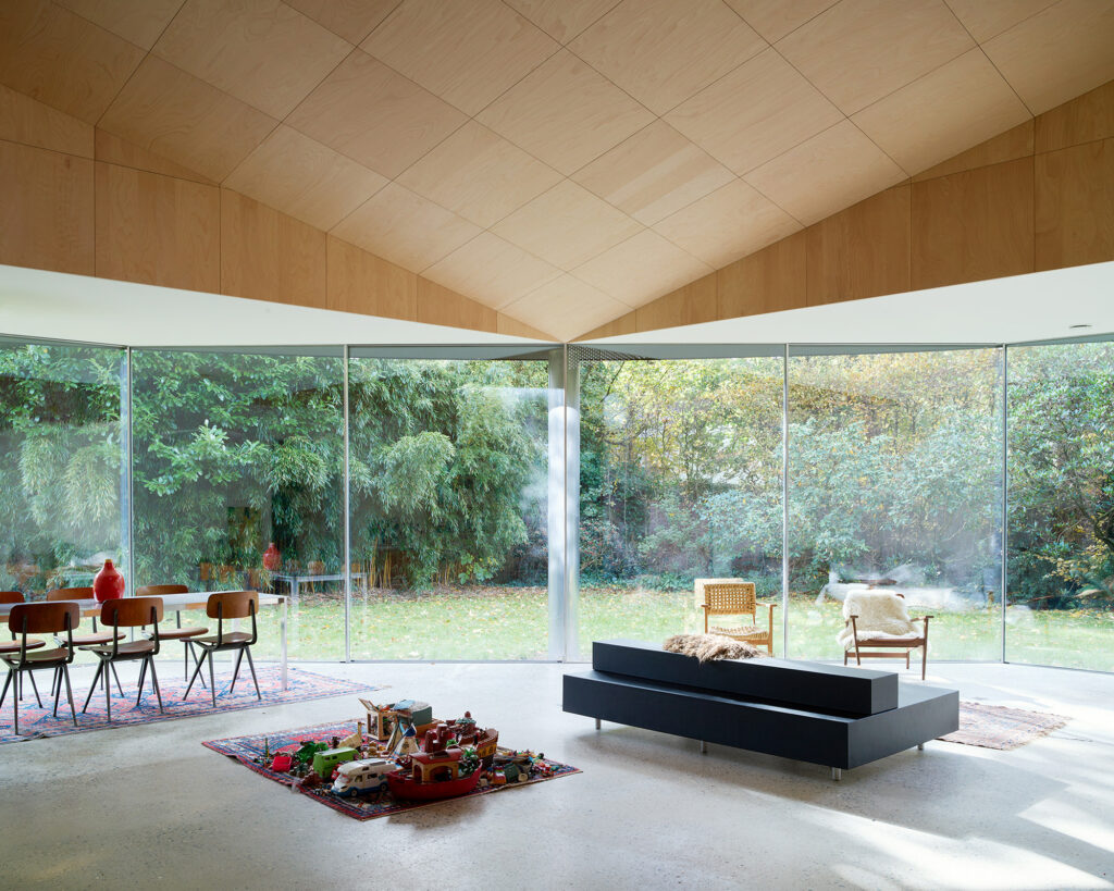 OFFICE Kersten Geers & David Van Severen > Villa IV | HIC