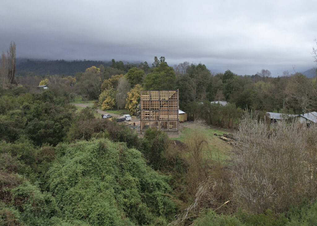 Ivan Bravo + Martín Rojas > Humo House | HIC