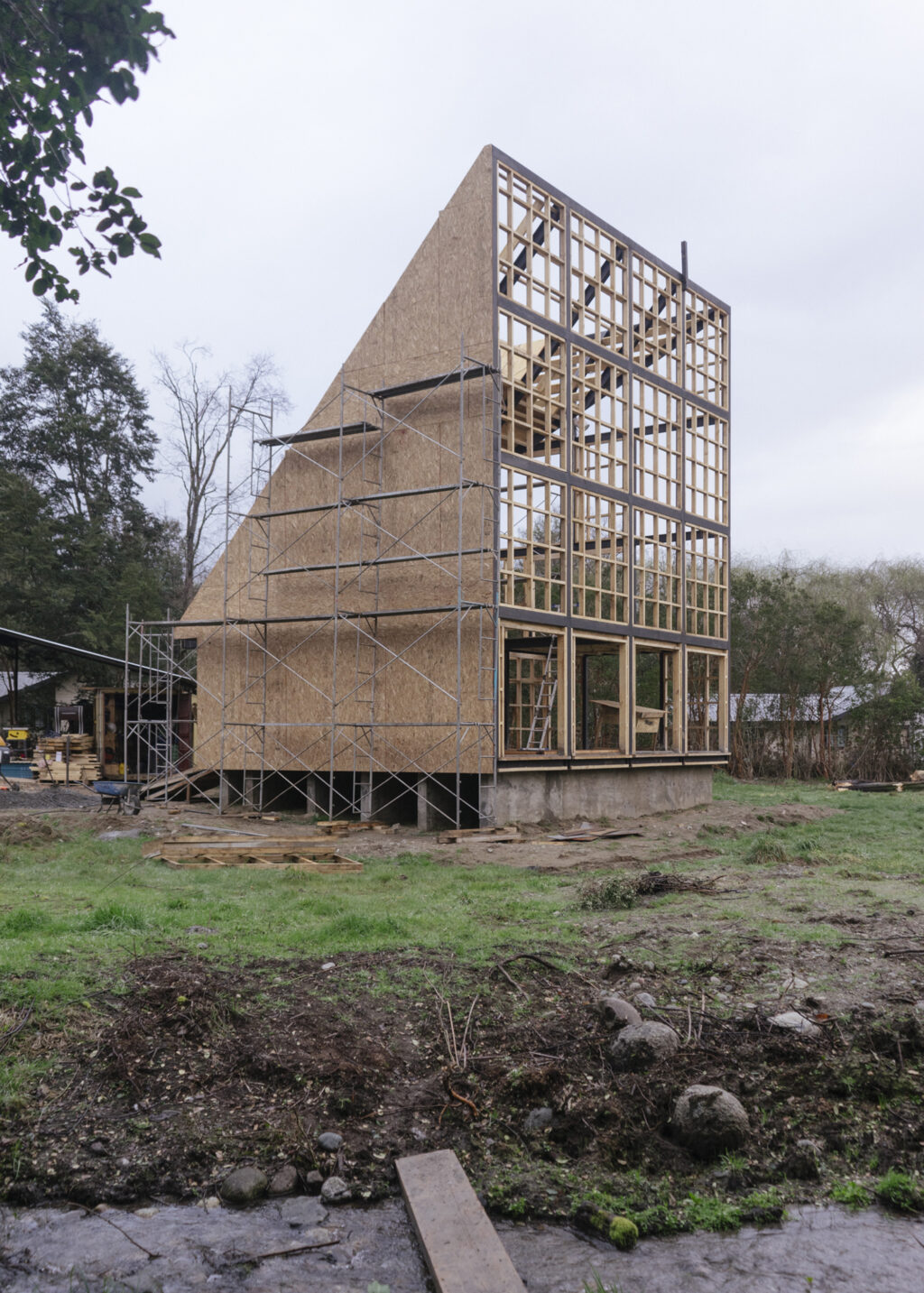 Ivan Bravo + Martín Rojas > Humo House | HIC