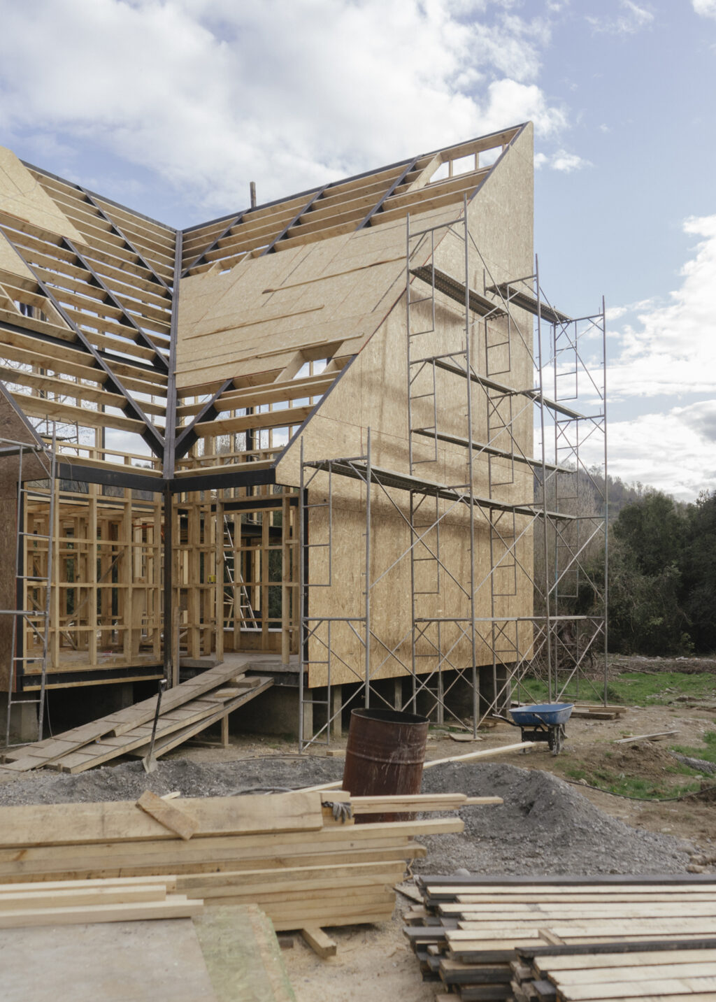 Ivan Bravo + Martín Rojas > Humo House | HIC