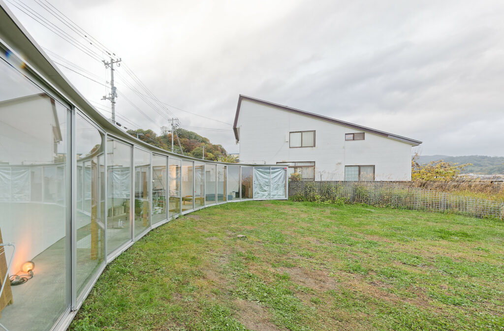 Hiroshi Kuno > Weekend summer cottage | HIC