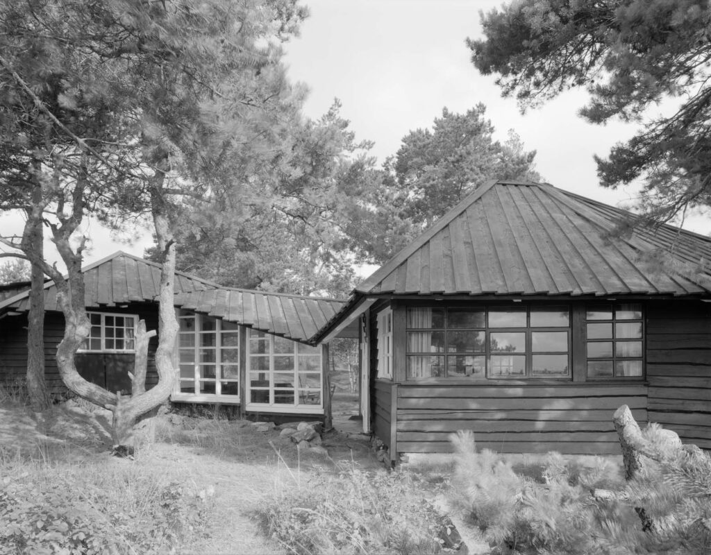 Knut Knutsen > Summerhouse | HIC