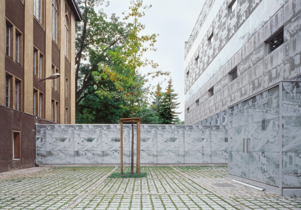 Herzog & de Meuron > 105 Eberswalde Technical School Library | HIC