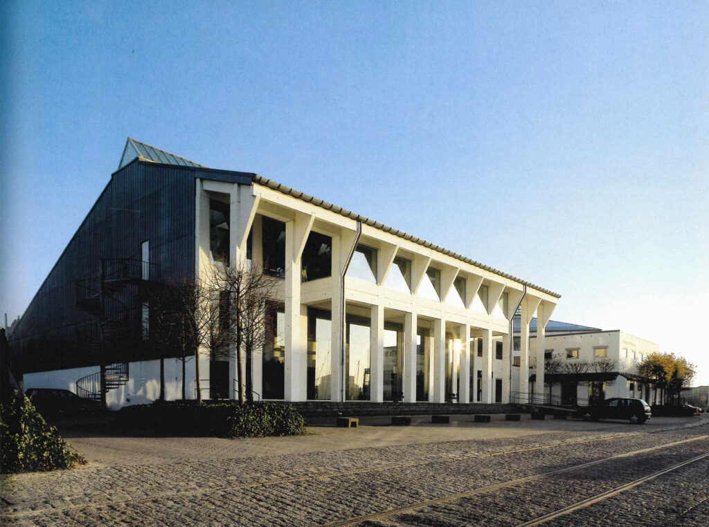 Jørn Utzon > Paustian House | HIC
