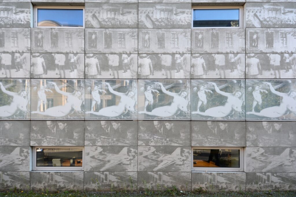 Herzog & de Meuron > 105 Eberswalde Technical School Library | HIC