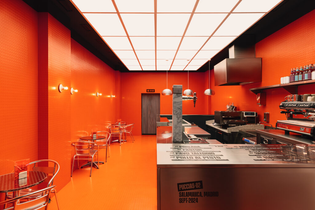 Stefano Colli, Carles Novell > Puccias | HIC